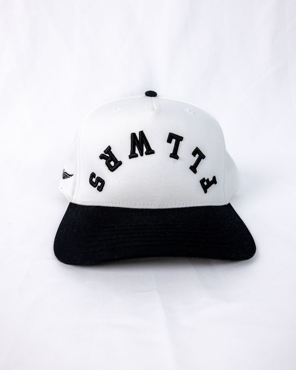 B&W Reverse Curve Hat – FLLWRS
